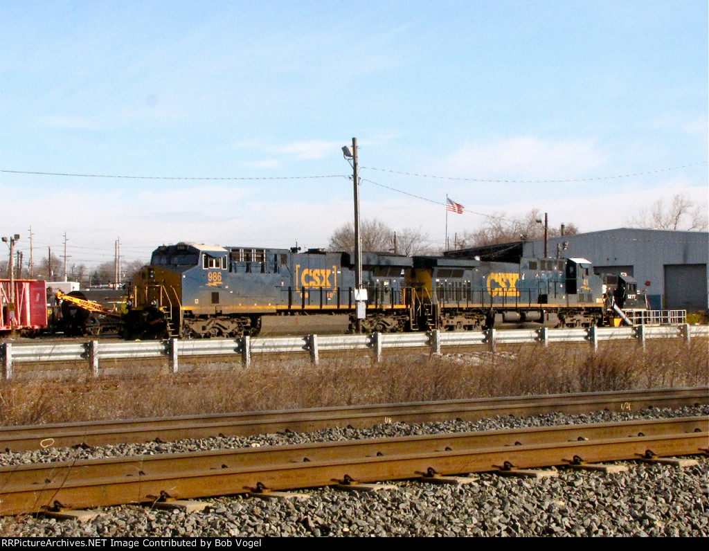 CSX 986 and 41